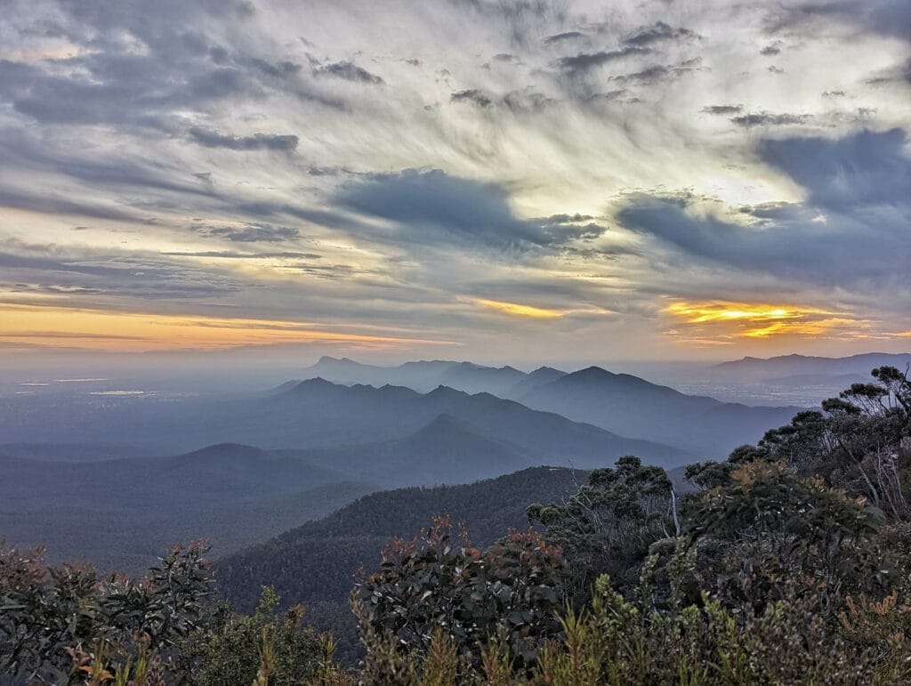 The Grampians Grand Canyon Loop Walk Has Reopened - We Are Explorers